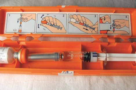 Diabetics told to check faulty ‘hypo’ kits - The Pharmaceutical Journal