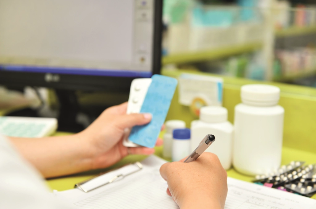 Impact of including clinical indications on inpatient prescriptions ...