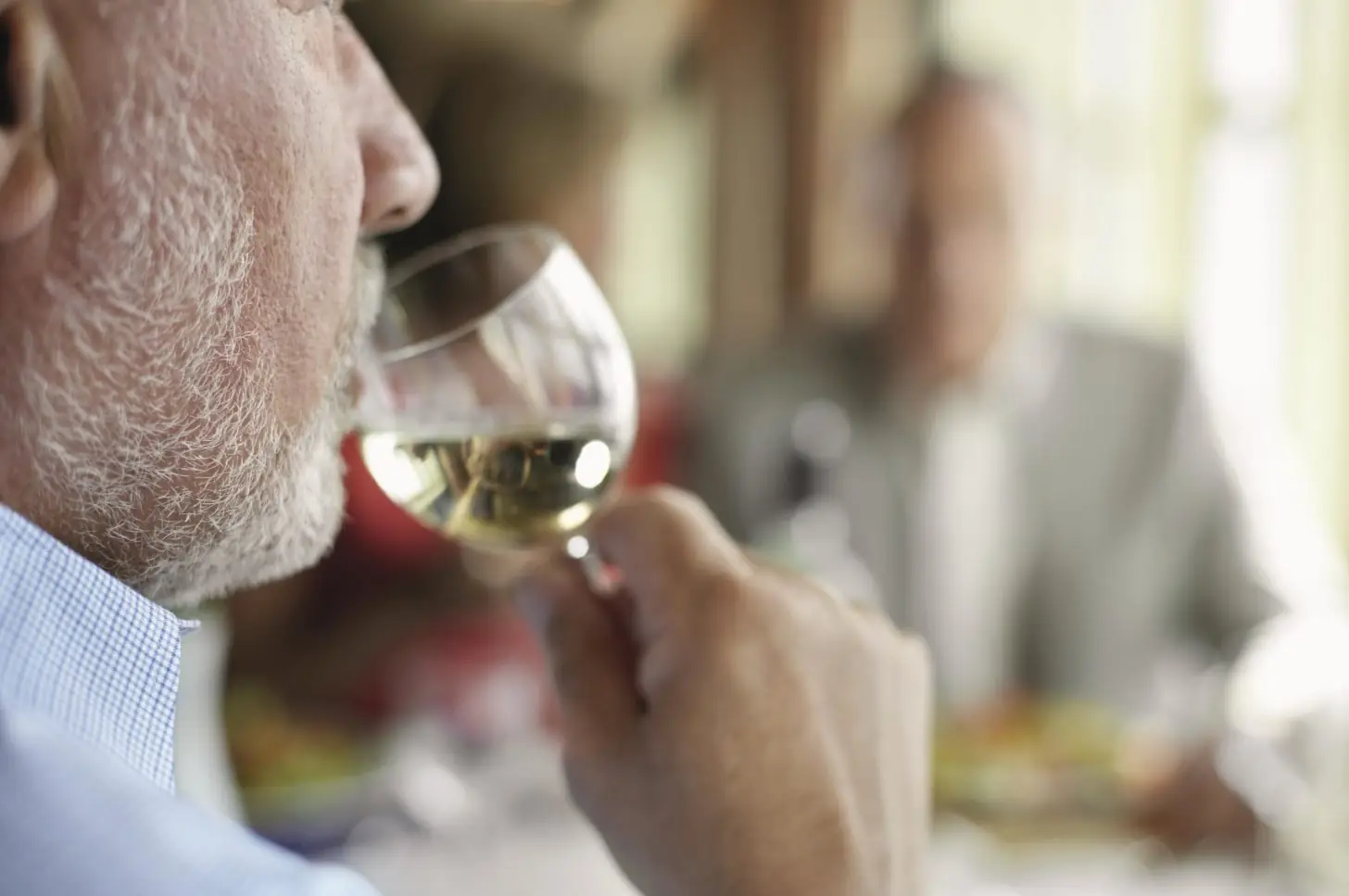 Moderate drinking linked to lower risk of heart failure - The ...