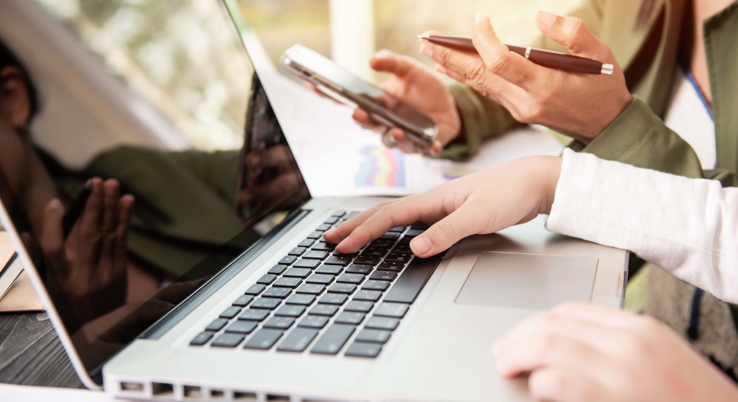 How ‘proxy access’ in care homes saves time and reduces medication ...