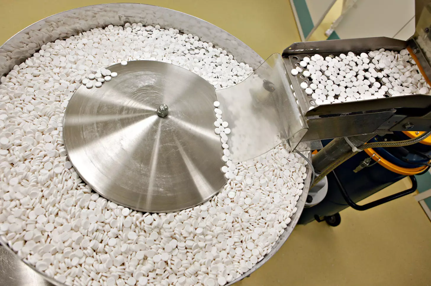 Ministers need a new approach to generic medicines - The Pharmaceutical ...