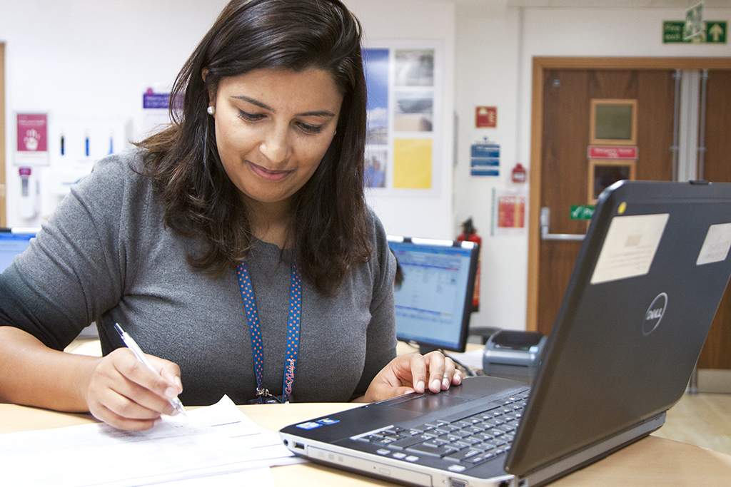 Royal Pharmaceutical Society collaboration will offer fully-funded ...
