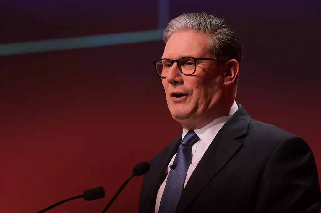 NHS ten-year plan to include pharmacists in neighbourhood health teams ...